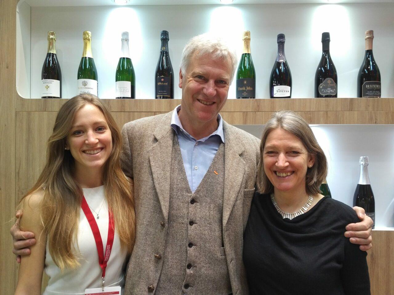 Weingut Frank John - Prämierte Rieslingsekte - Das Schaumwein Magazin ...